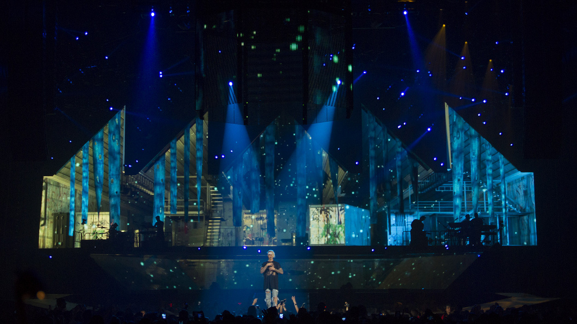 Elysandra Quinones And Justin Bieber Dating