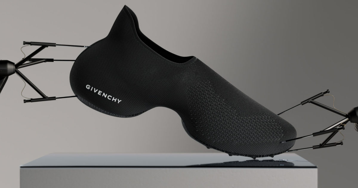 Givenchy’s CG Promo for an Avant-Garde Shoe